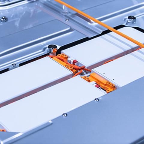 Extend EV Battery Charge & Life with Compression Pads | Saint-Gobain